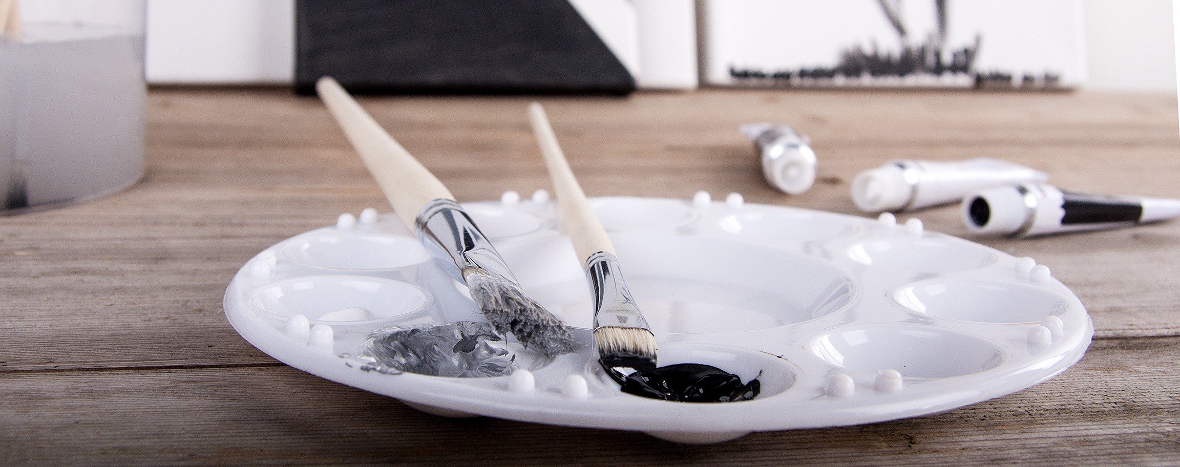 Farben & Pinsel für tolle Malergebnisse dasBasteln.de